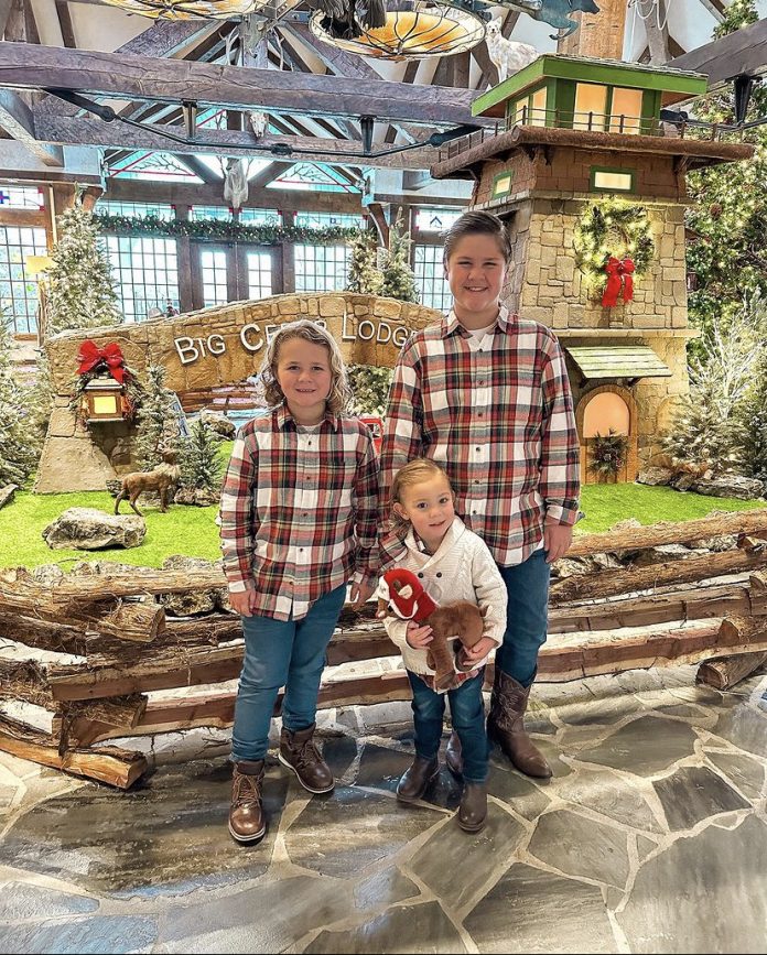 Hijo de 3 Años de Famosa Influencer Muere Ahogado - El Norte Hoy